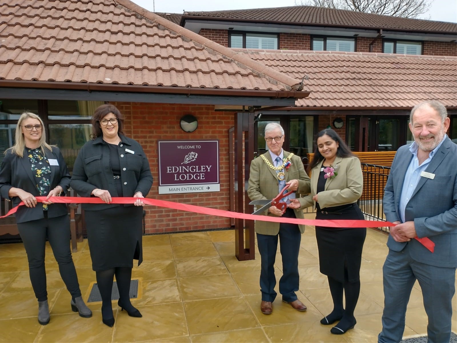 Newark & Sherwood News Journal Official launch for care home after ...